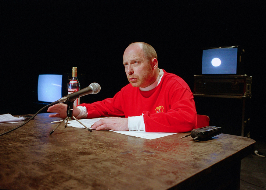 045-Instructions-for-Forgetting-2001-photo-by-Hugo-Glendinning-ABOUT ...